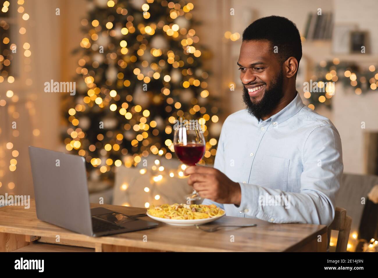 Man having online birthday party hi-res stock photography and images - Alamy