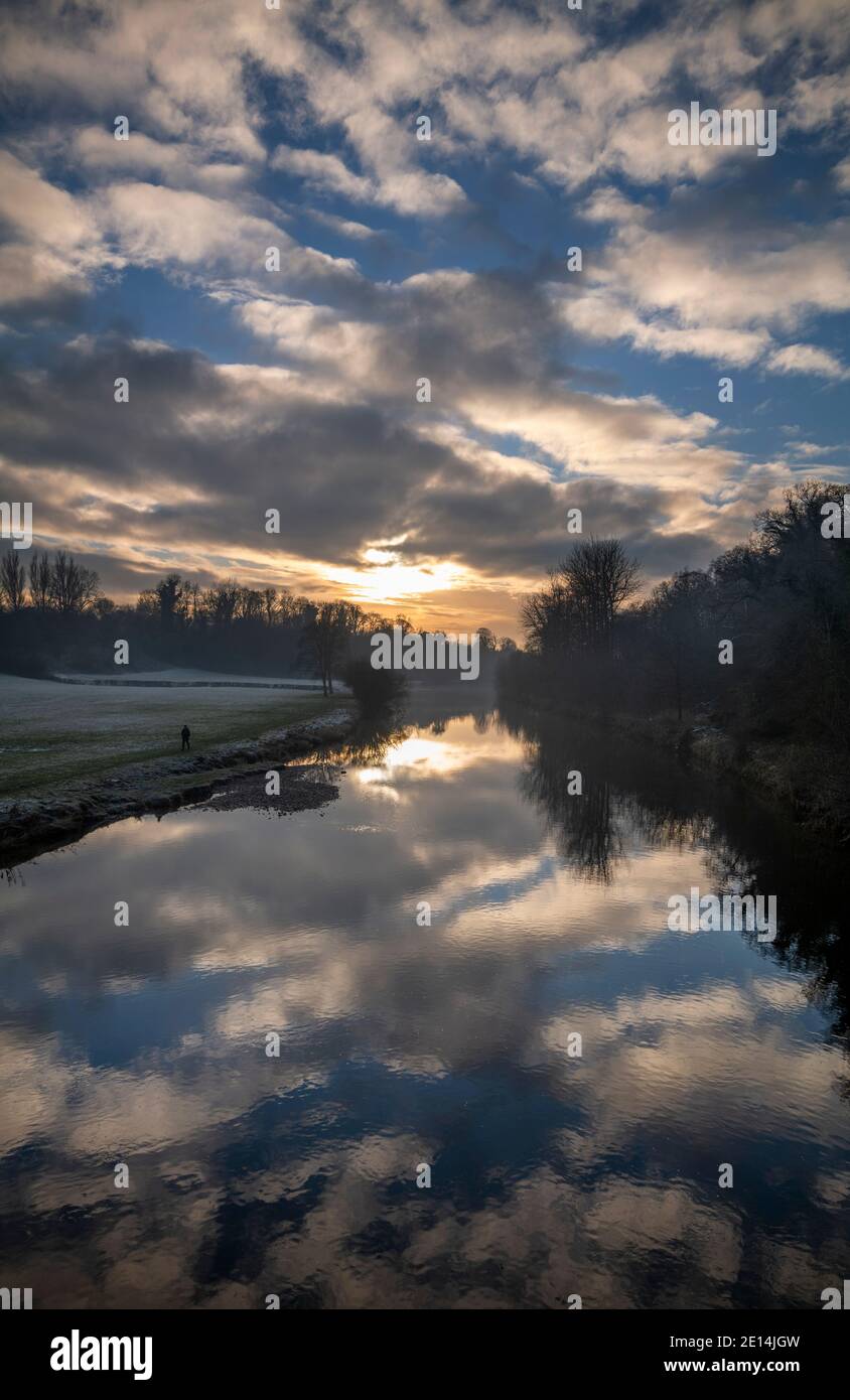 River Ribble at Brungerley Bridge, Clitheroe, Ribble Valley, Lancashire ...