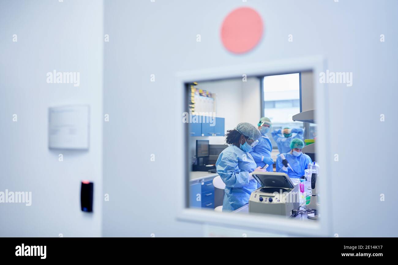 Door of testing laboratory hi-res stock photography and images - Alamy