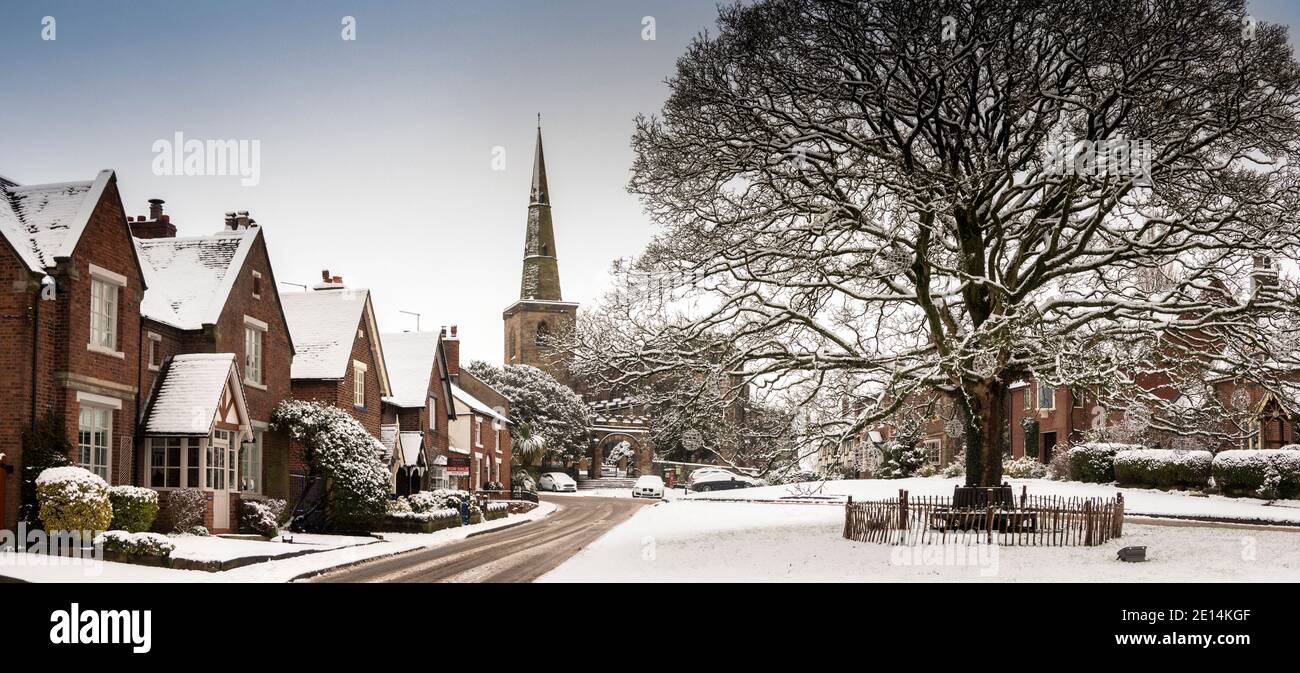 UK, England, Cheshire, Congleton, Astbury, village and St Mary’s Church ...