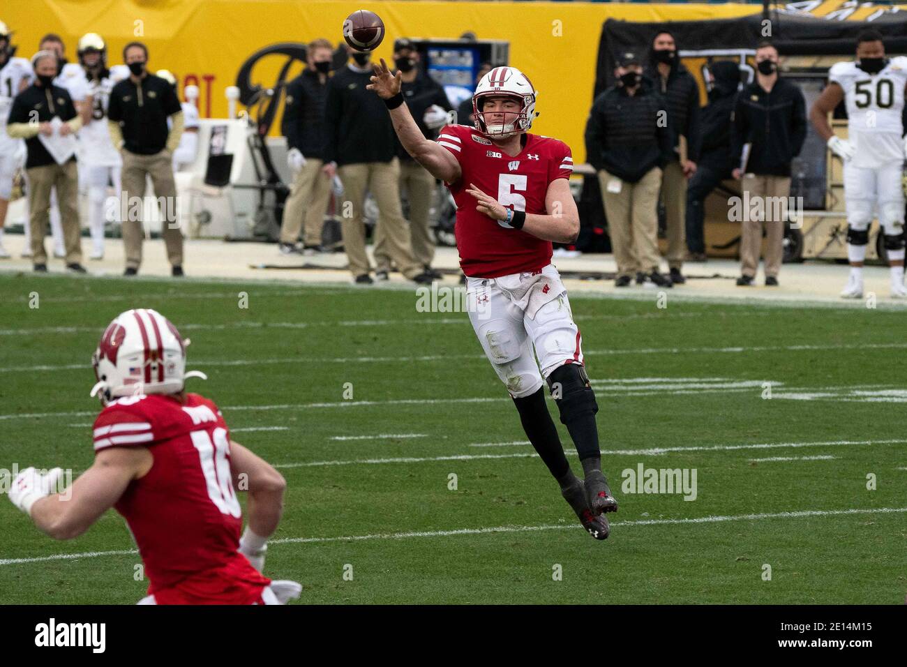 Jack dunn hi-res stock photography and images - Alamy