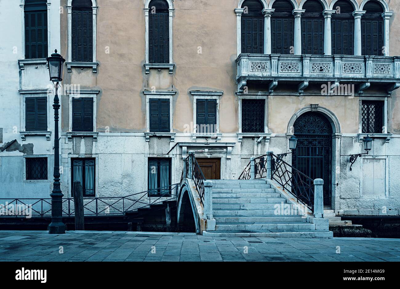 Wealth and power of venice hi-res stock photography and images - Alamy