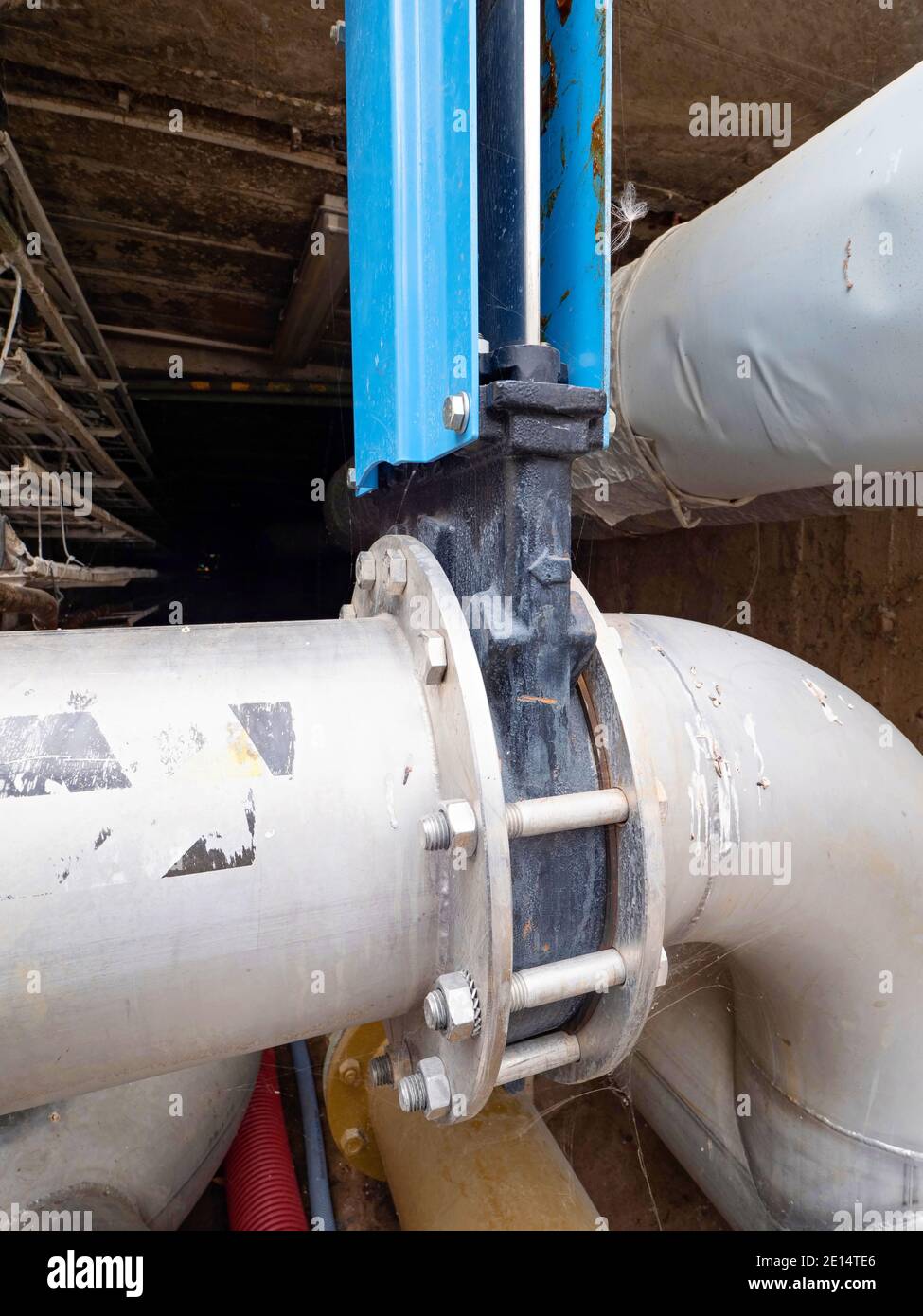 Stainless steel sludge pipe with Knife gate valve remotely controlled ...