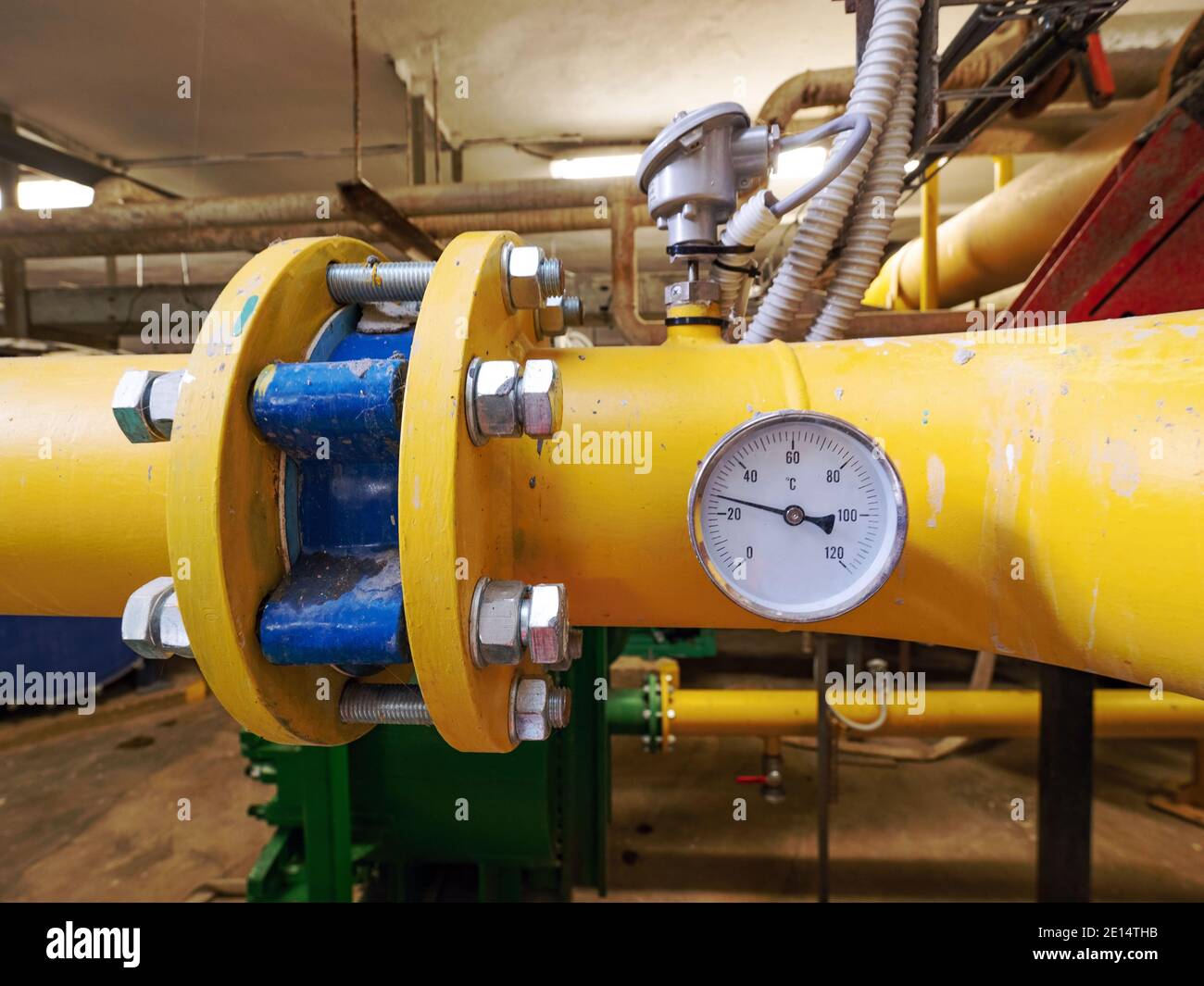 Flow meter water pumping station hi-res stock photography and images ...