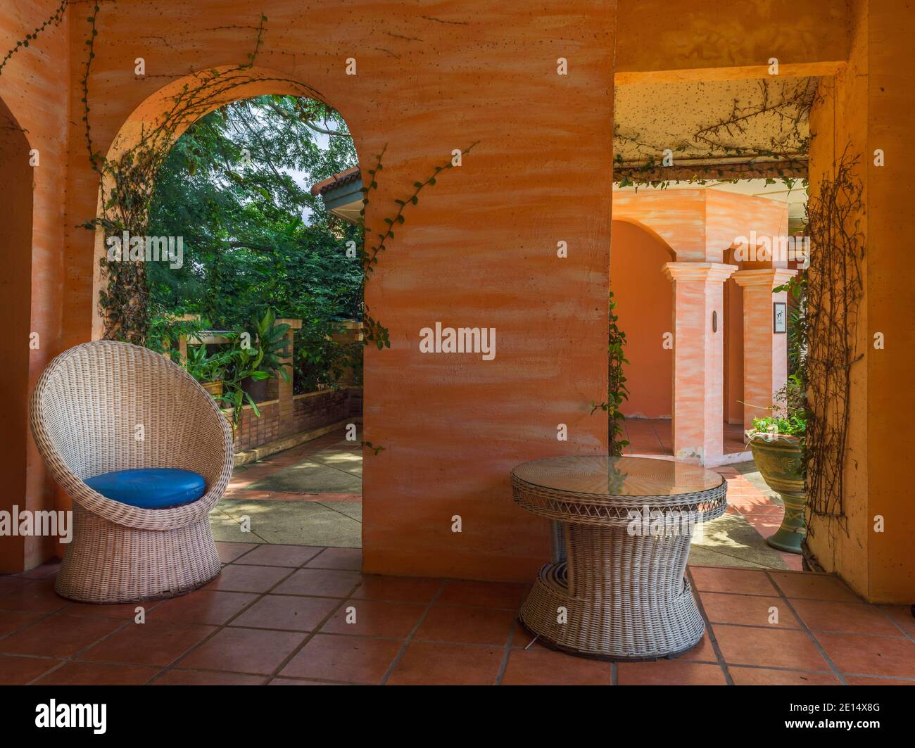 Rattan furniture interior hi-res stock photography and images - Alamy