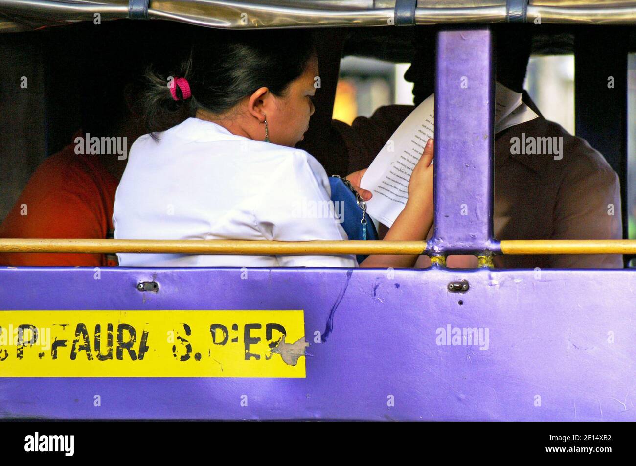 Philippines jeepney archives hi-res stock photography and images - Alamy
