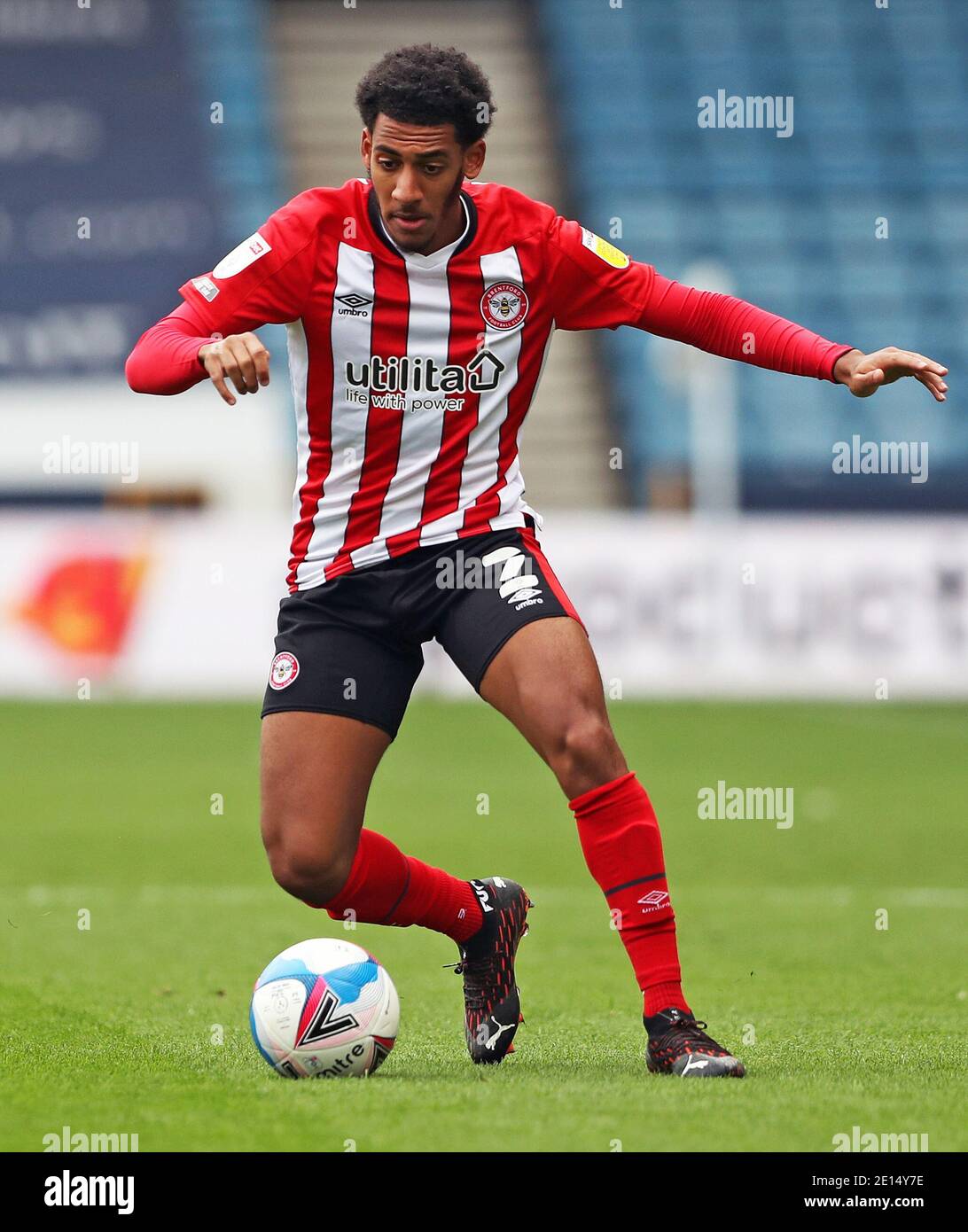 Brentfords dominic thompson hi-res stock photography and images - Alamy