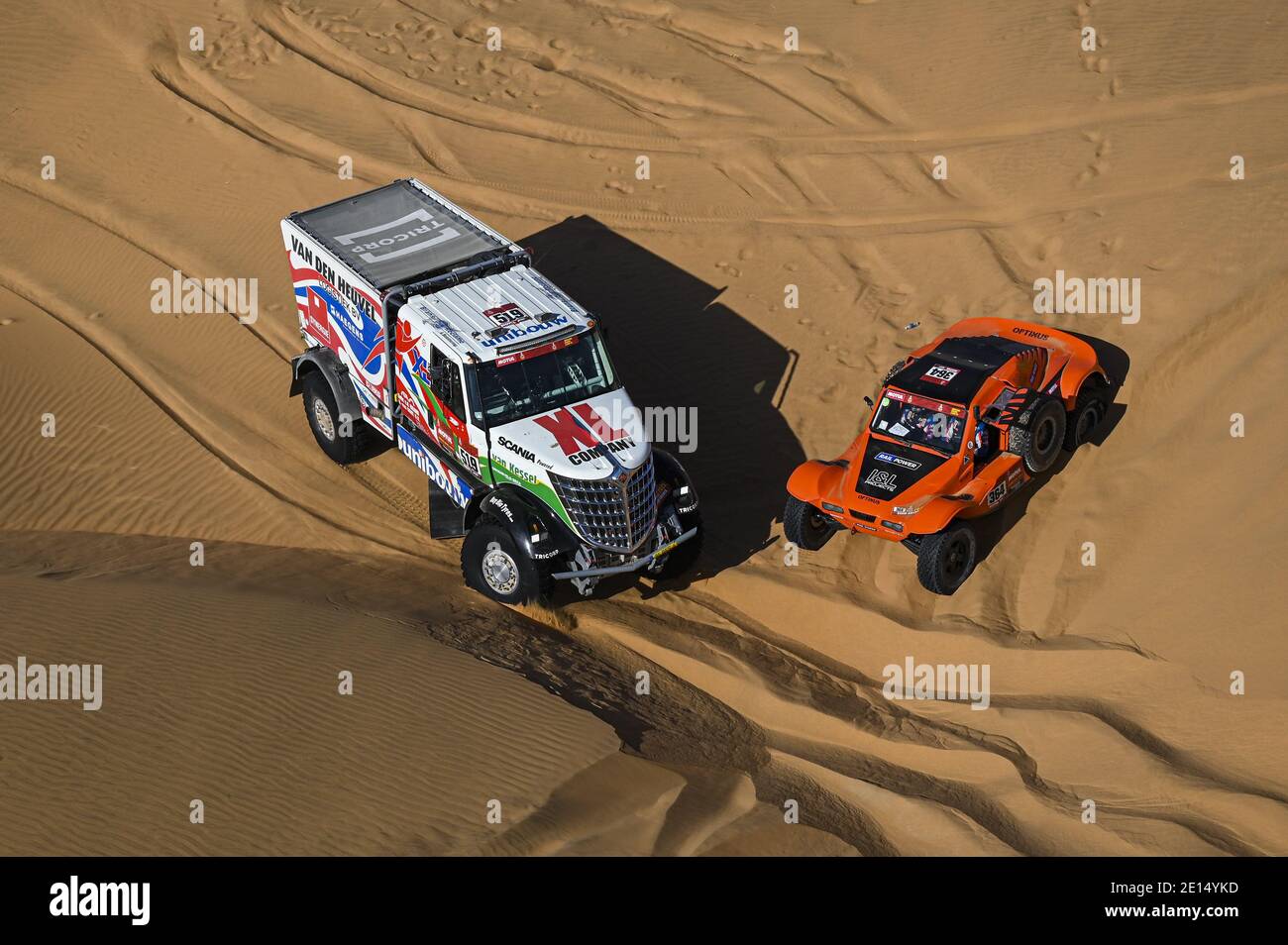 Dakar rally truck hi-res stock photography and images - Alamy