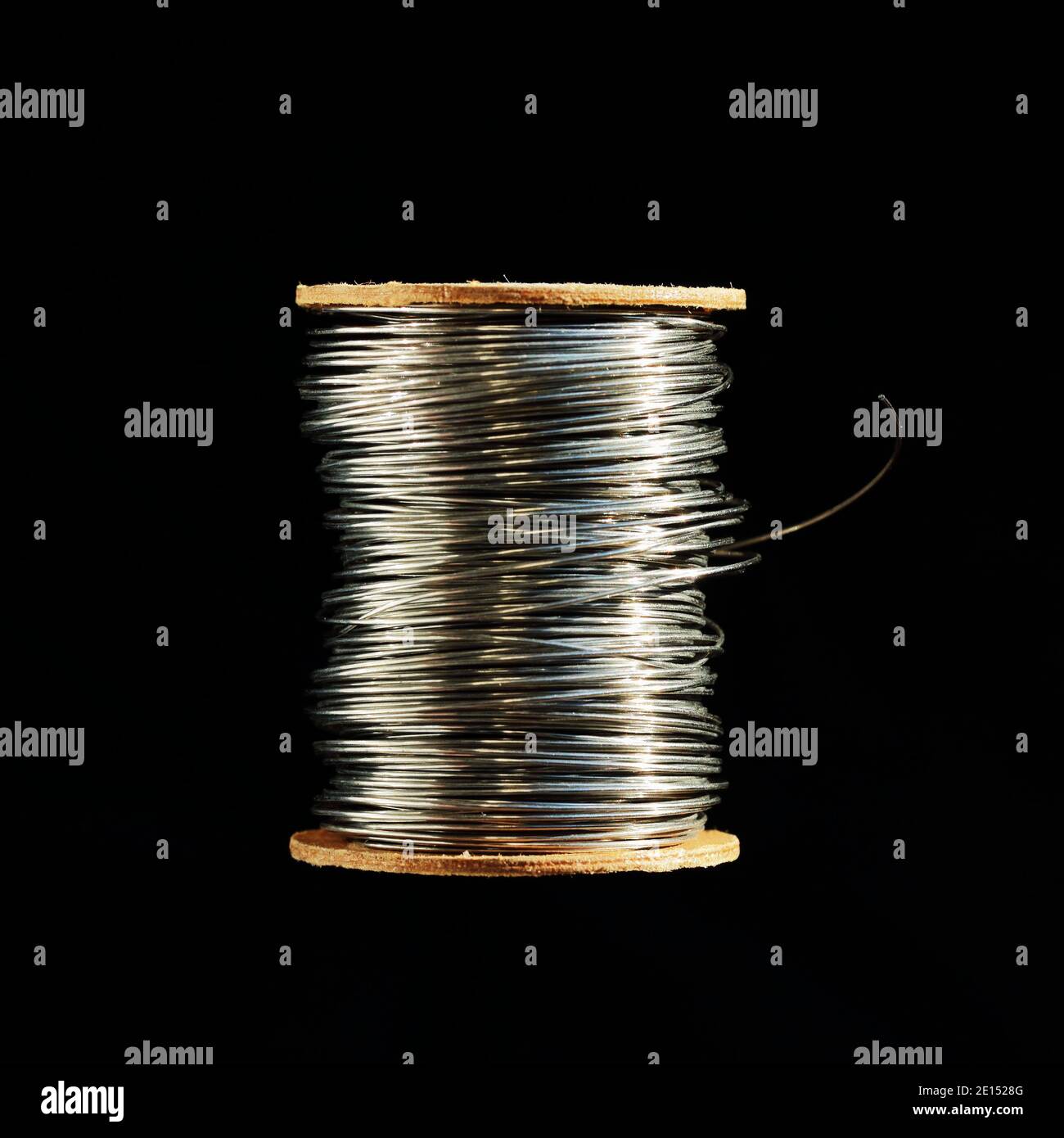 Wire on roll hi-res stock photography and images - Alamy