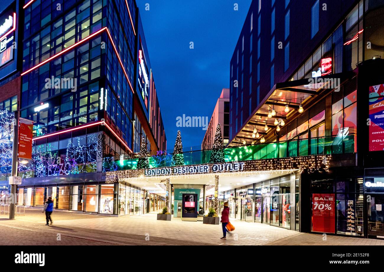 Wembley Designers Outlet in Wembley Park Shopping Centre London UK ...