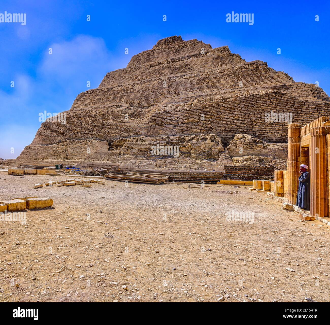 Pyramid of djoser hi-res stock photography and images - Alamy