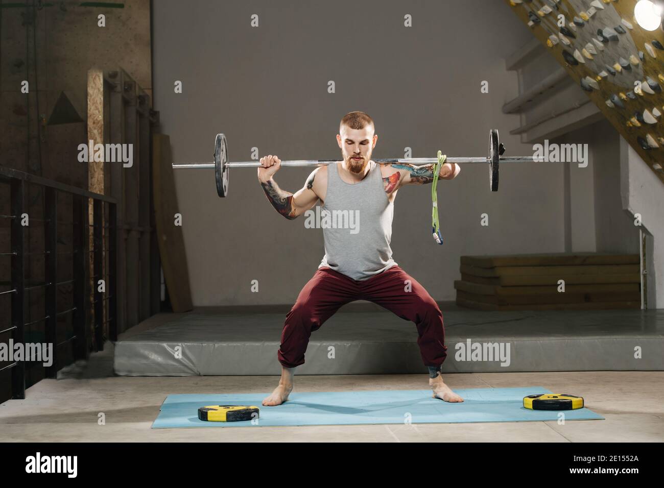 Physically disabled person hi-res stock photography and images - Alamy