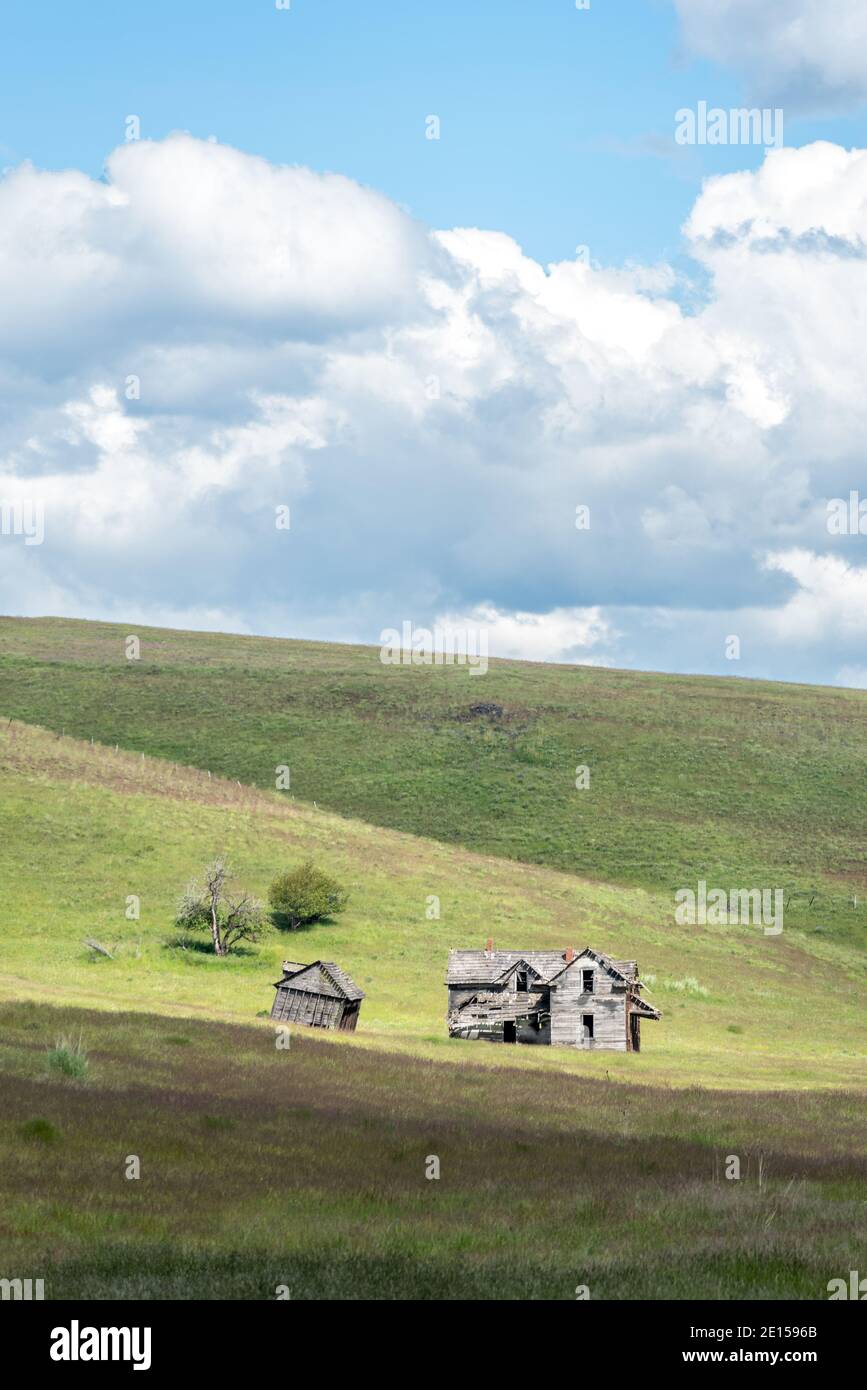 Prairie Homestead High Resolution Stock Photography and Images - Alamy