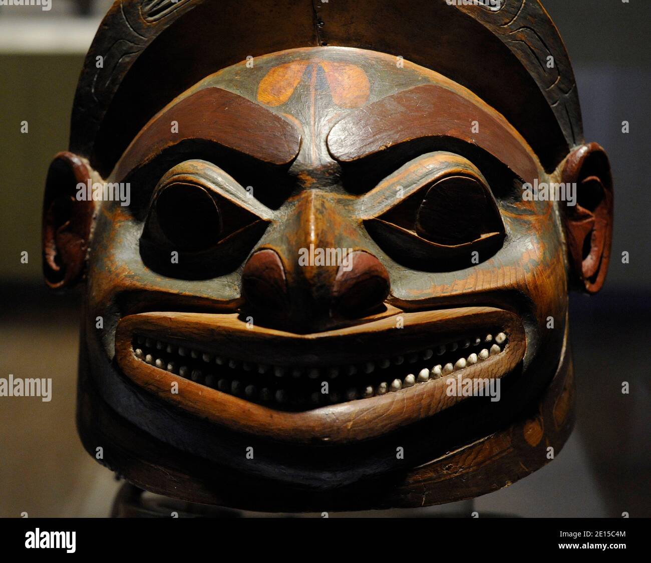 Pacific northwest native americans hi-res stock photography and images ...