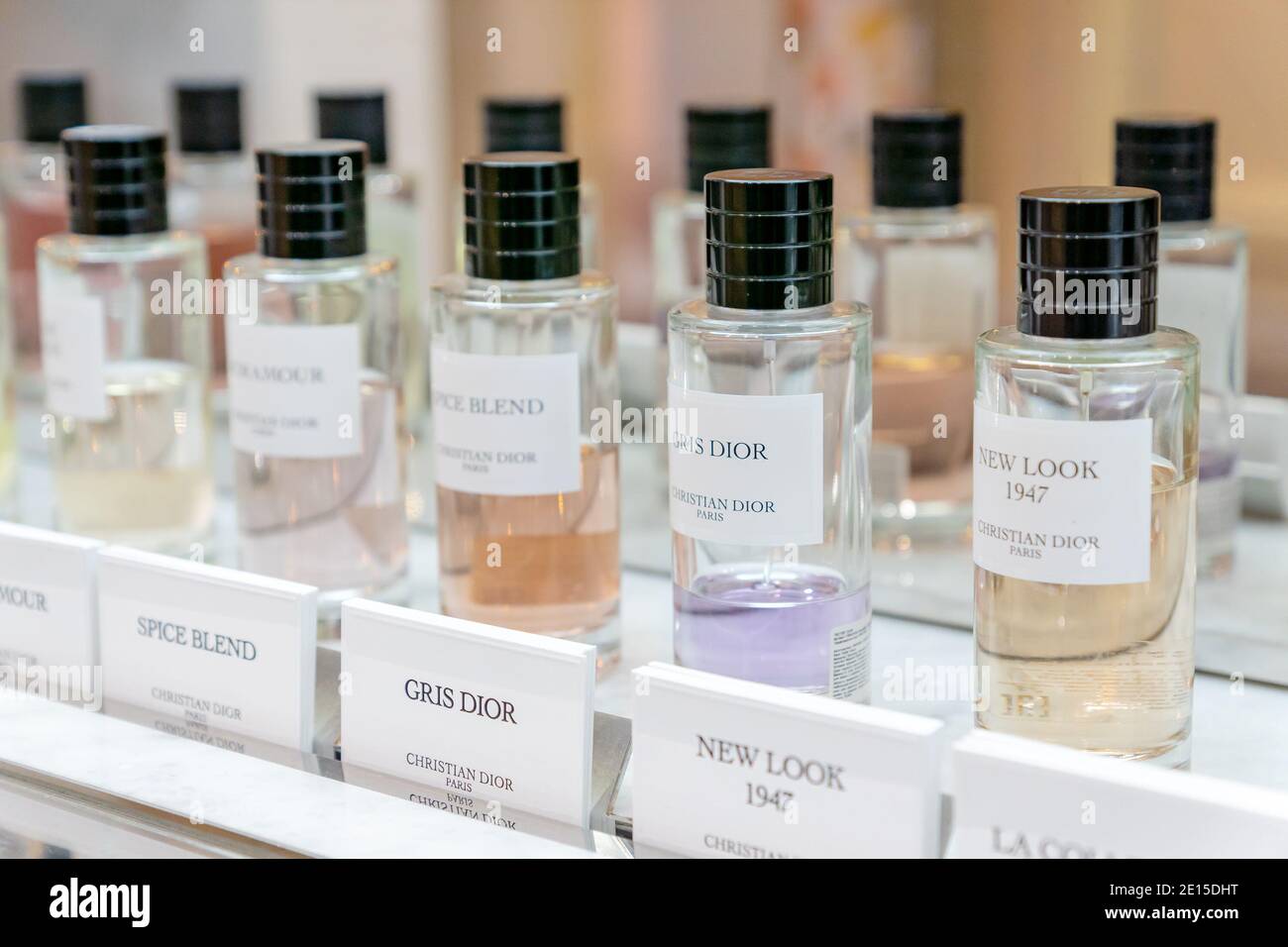 Red moscow perfume hi-res stock photography and images - Alamy