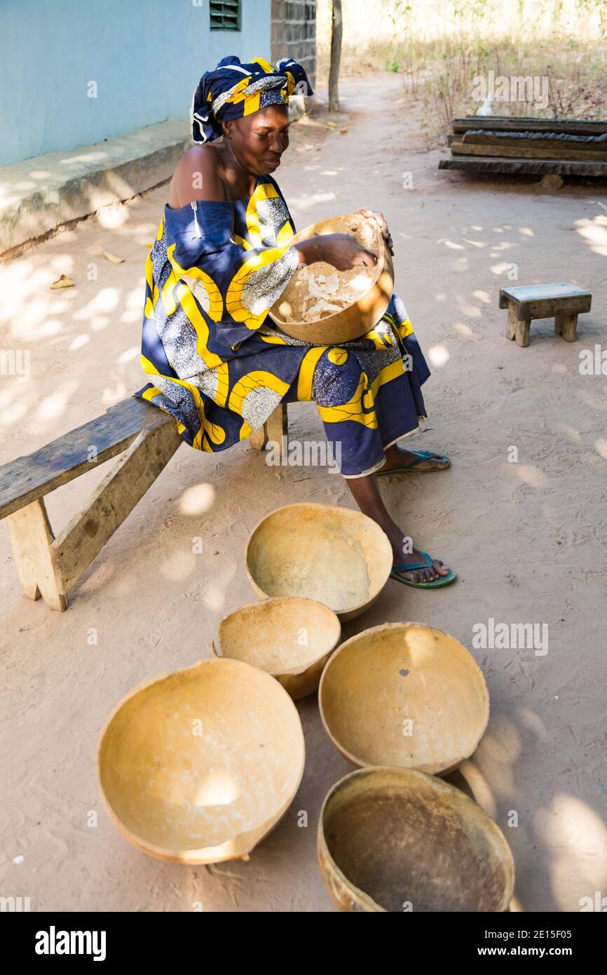 Ndemban hi-res stock photography and images - Alamy