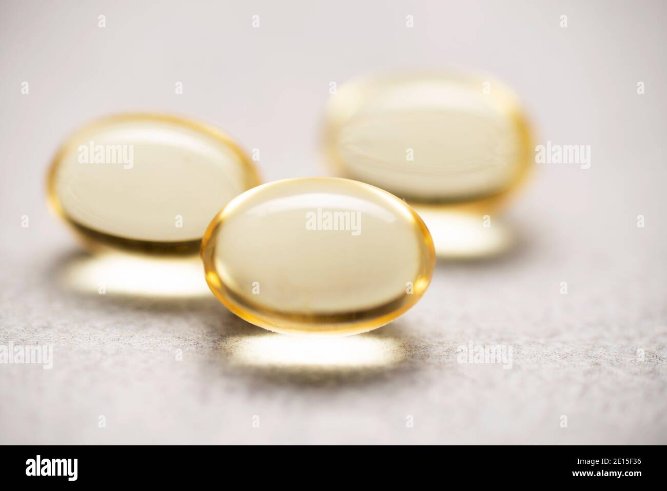 Big yellow pill hi-res stock photography and images - Alamy
