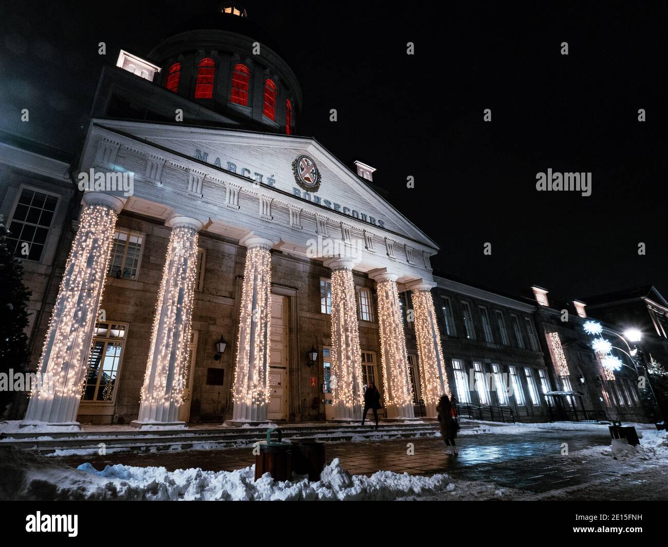 Marche Bonsecours in Old Montreal at night illuminated with christmas ...