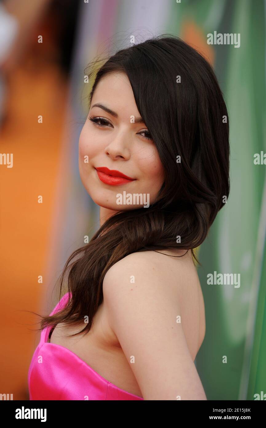 Miranda Cosgrove attends the 24th Annual Kids' Choice Awards in Los ...