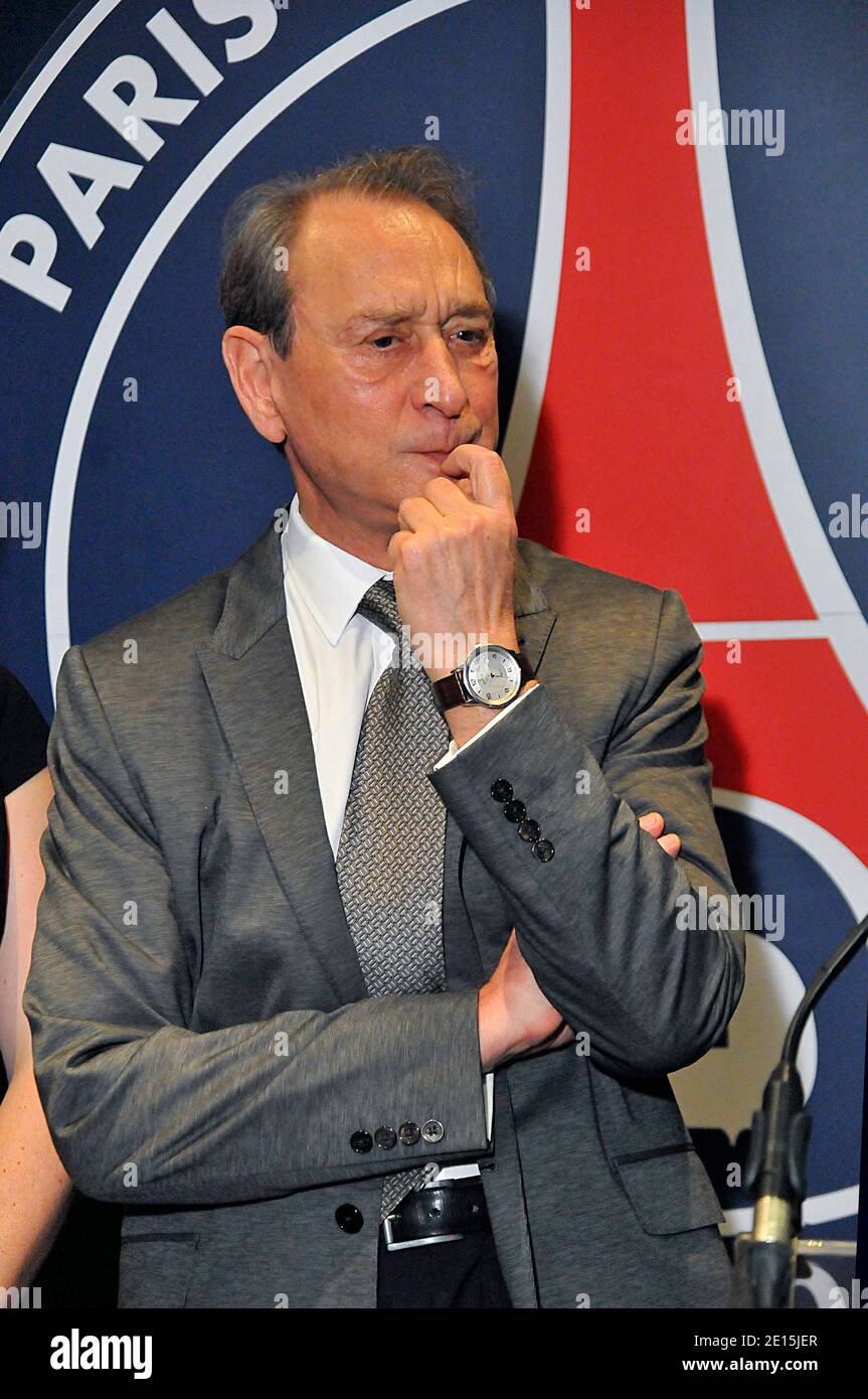Mayor of Paris, Bertrand Delanoe during the French First League soccer ...