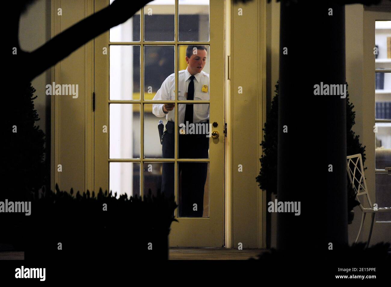 The white house back door washington dc hi-res stock photography and ...