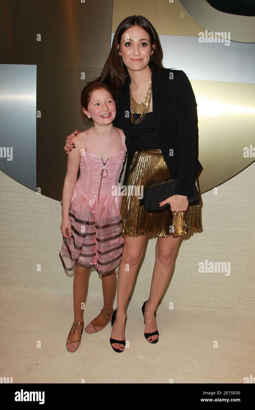 Emma kenney and emmy rossum hi-res stock photography and images - Alamy