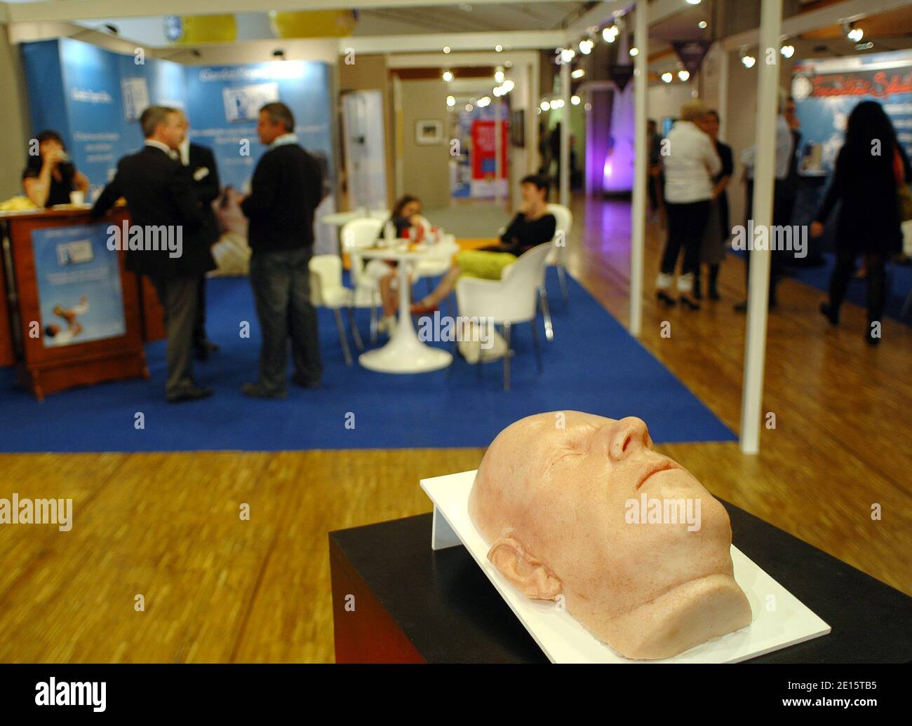 Embalming techniques hi-res stock photography and images - Alamy