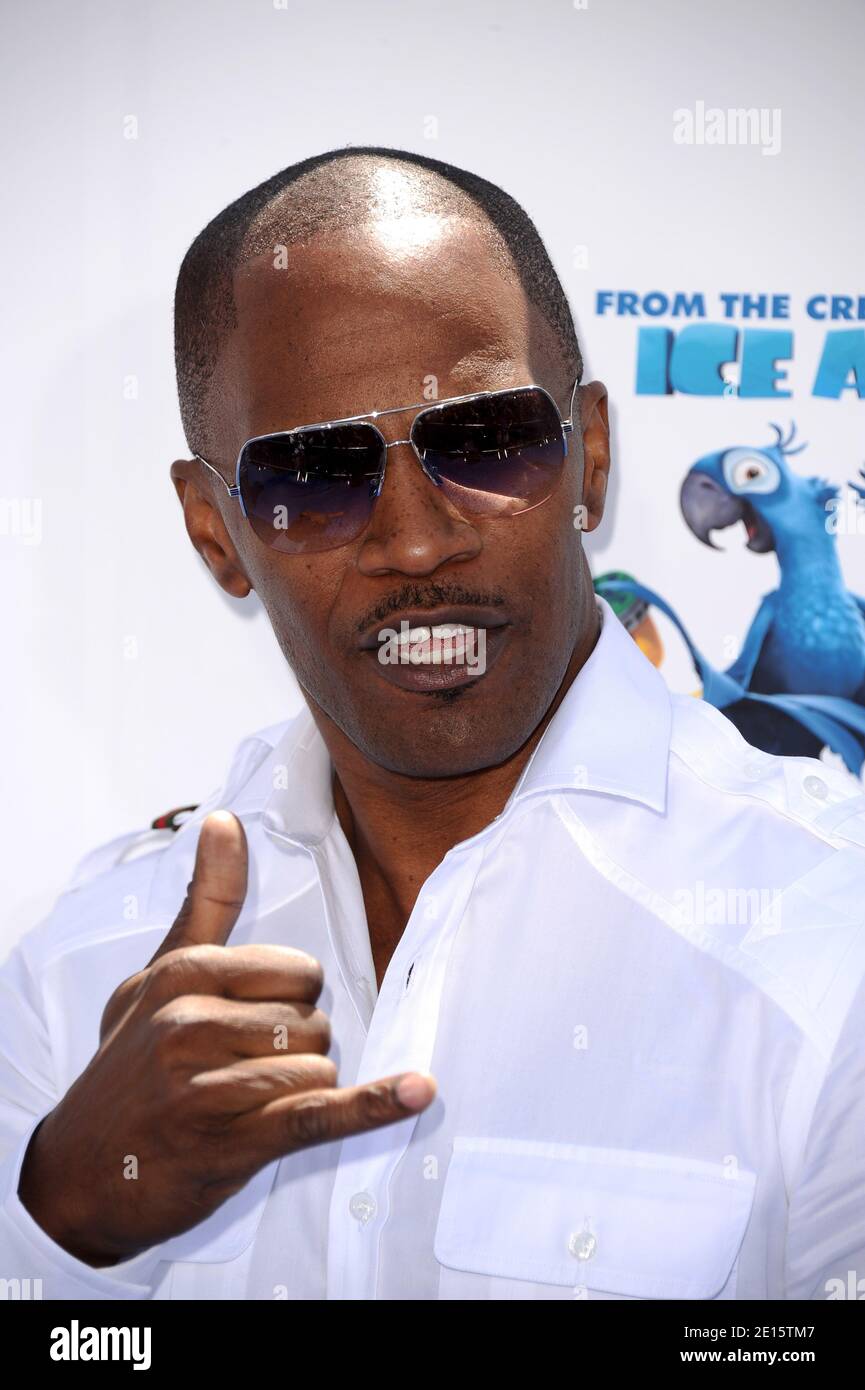 Jamie Foxx attends the premiere of 'Rio' at the Chinese Theatre in Los ...