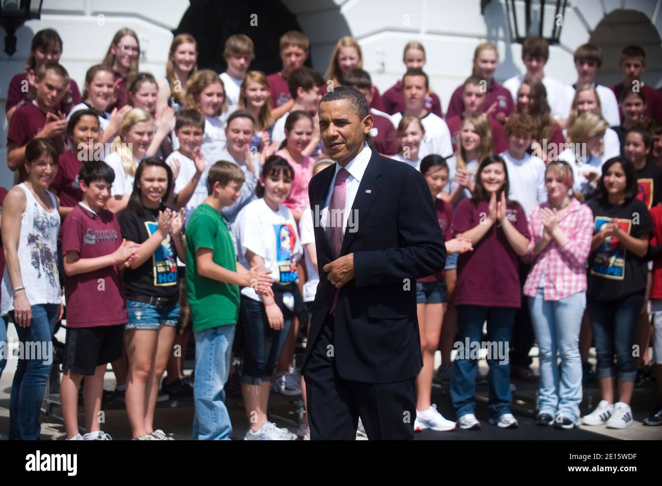 Student group office tour hi-res stock photography and images - Alamy