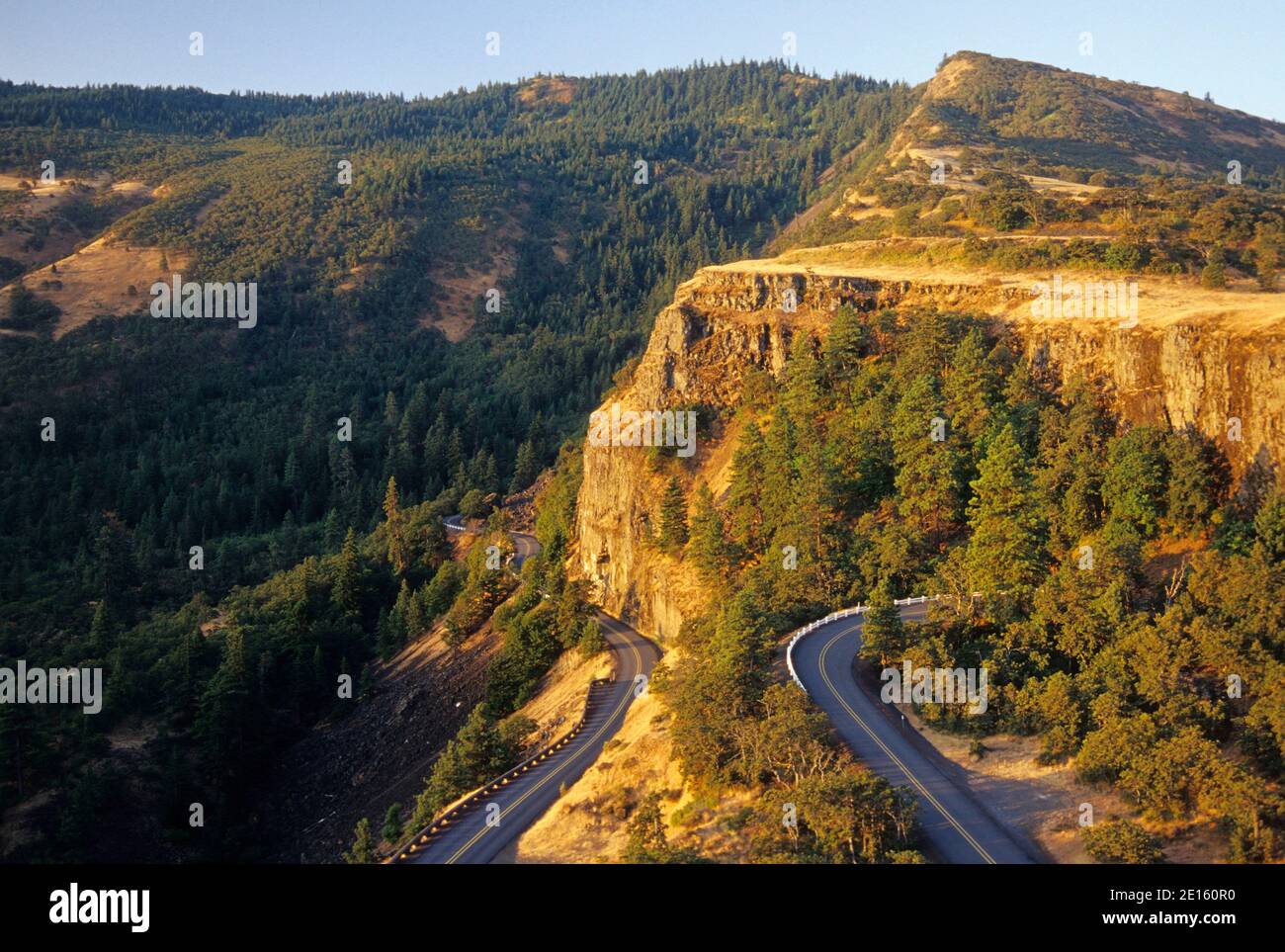 Rowena Loops on Historic Columbia River Highway, Mayer State Park ...