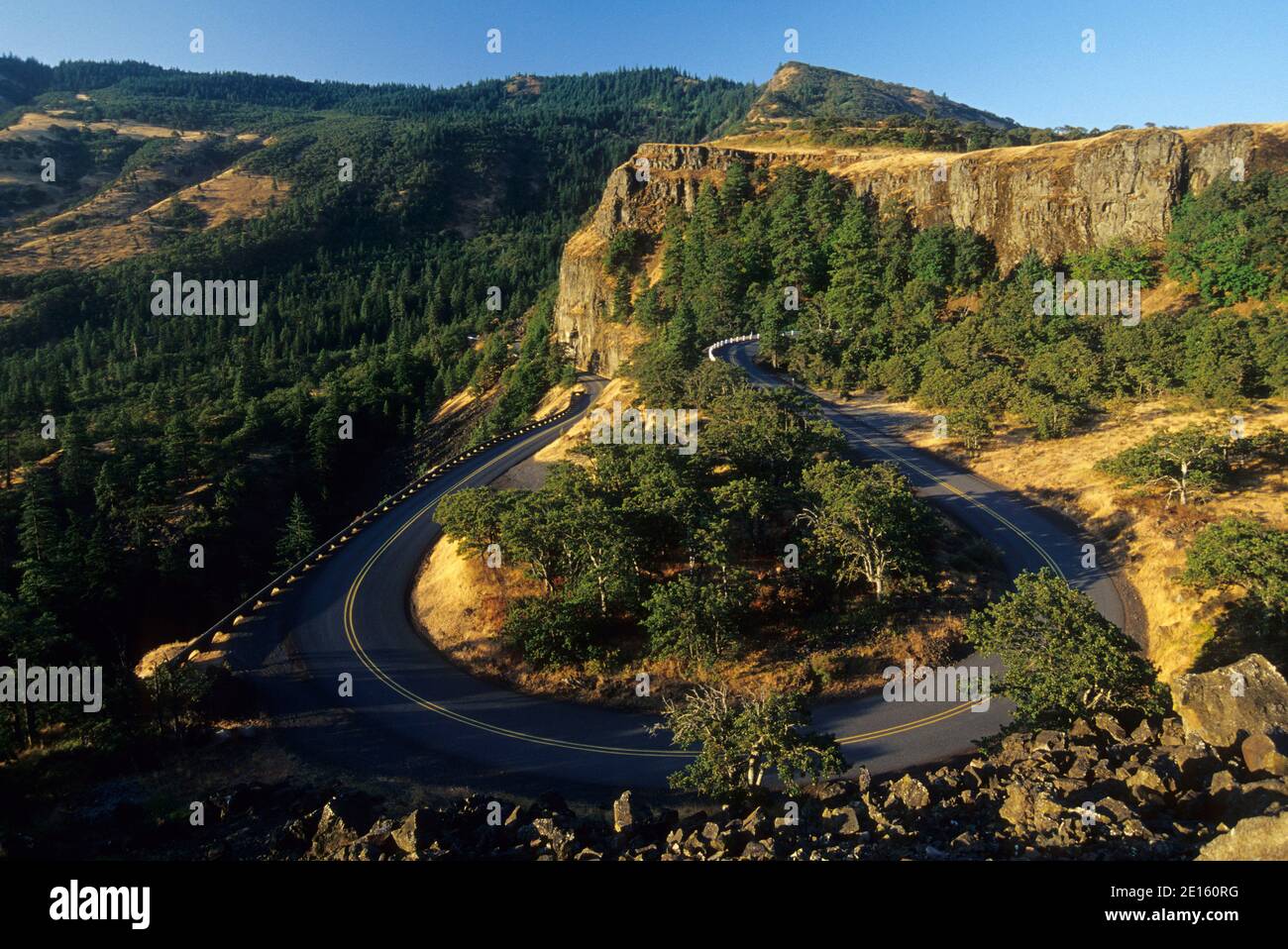 Rowena Loops on Historic Columbia River Highway, Mayer State Park ...