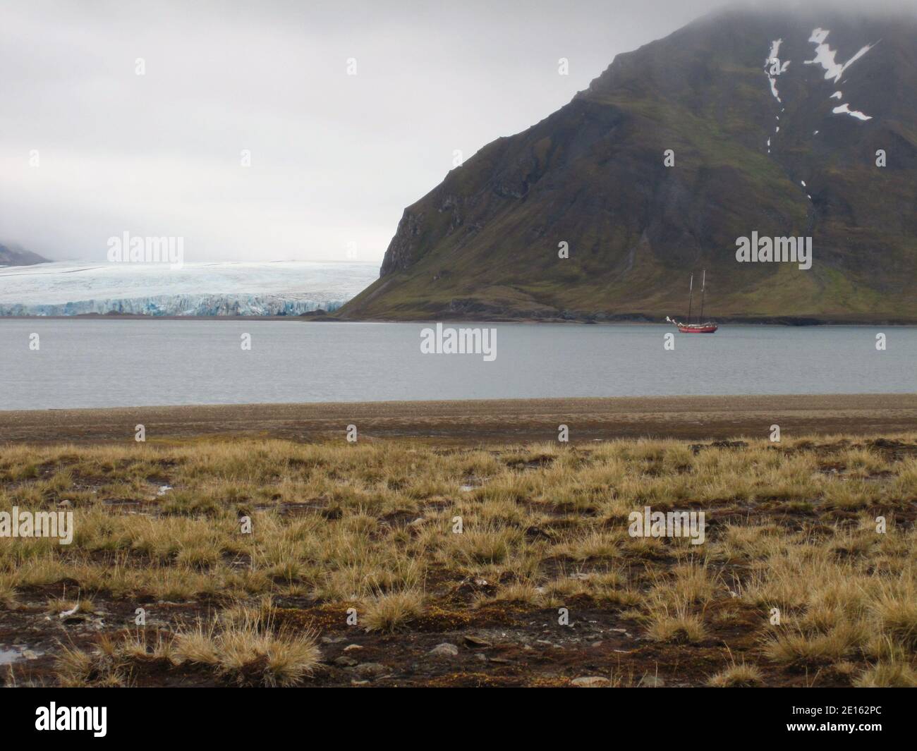 Spitzbergen svalbard norwegen arktis arktisch polar polarmeer me hi-res ...