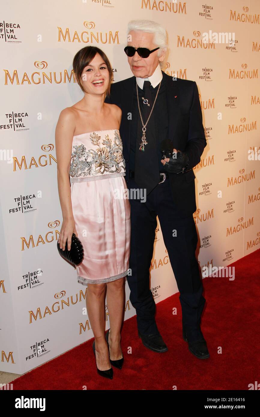 Karl Lagerfeld and Rachel Bilson arrive at red carpet premiere of the ...