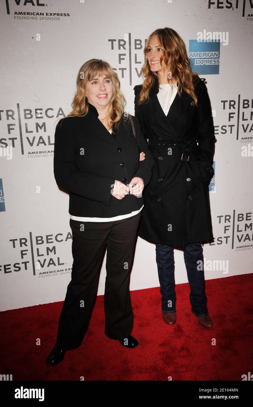 Julia Roberts And Lisa Roberts Gillan Julia Roberts And Sister Lisa