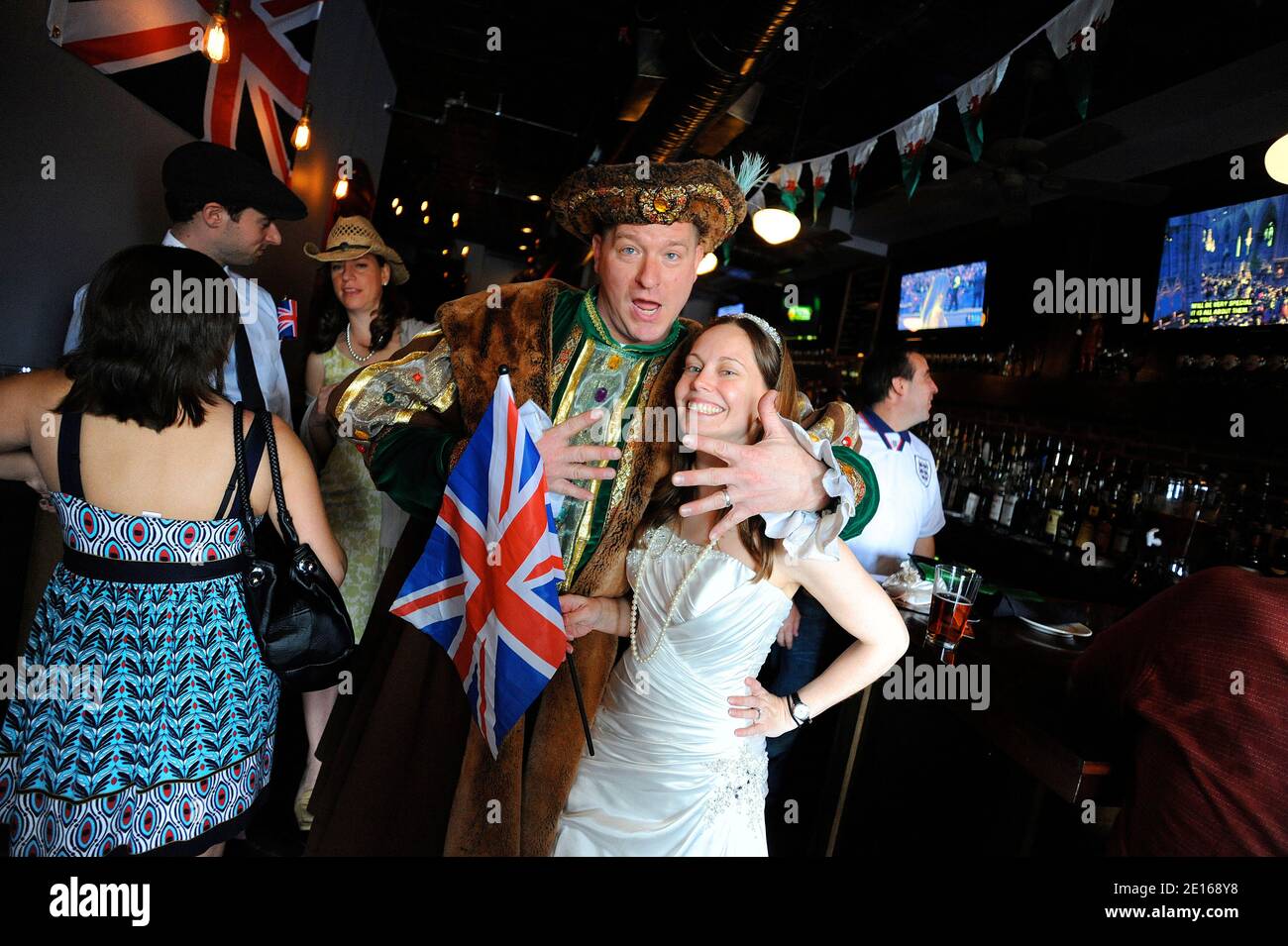 Drapeaux de mariage royal hi-res stock photography and images - Alamy