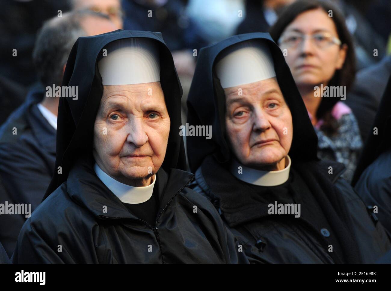 Polish nun hi-res stock photography and images - Alamy