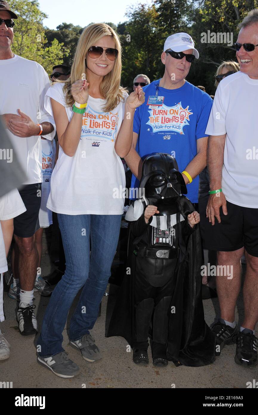 Heidi Klum attends the 5K Walk in support of Children's Hospital Los ...