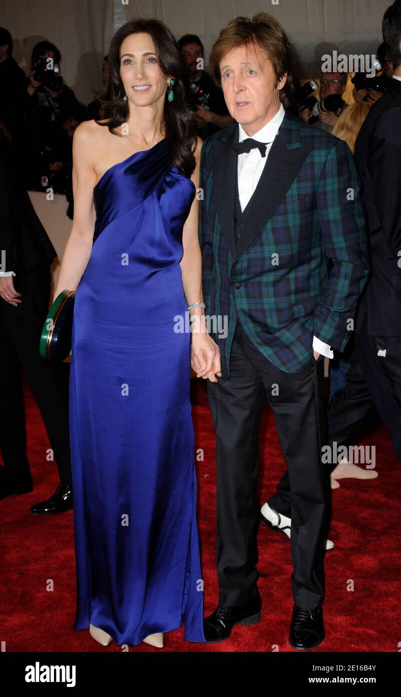 Paul McCartney and Nancy Shevell arrive at the 2011 Costume Institute ...