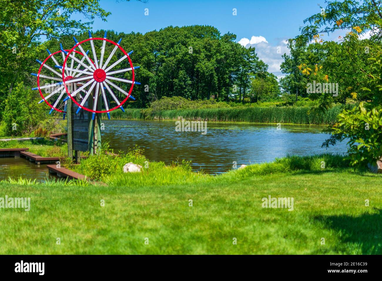Windmill midwest hi-res stock photography and images - Alamy