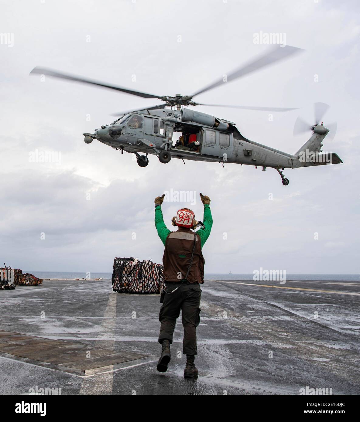 United states navy helicopter squadron hi-res stock photography and ...
