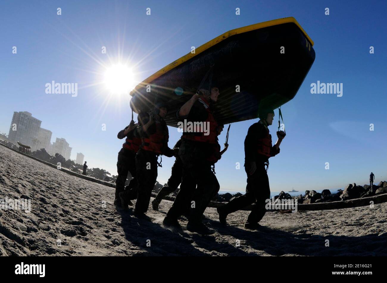 Students from Basic Underwater Demolition/SEAL (BUD/s) class 286 ...