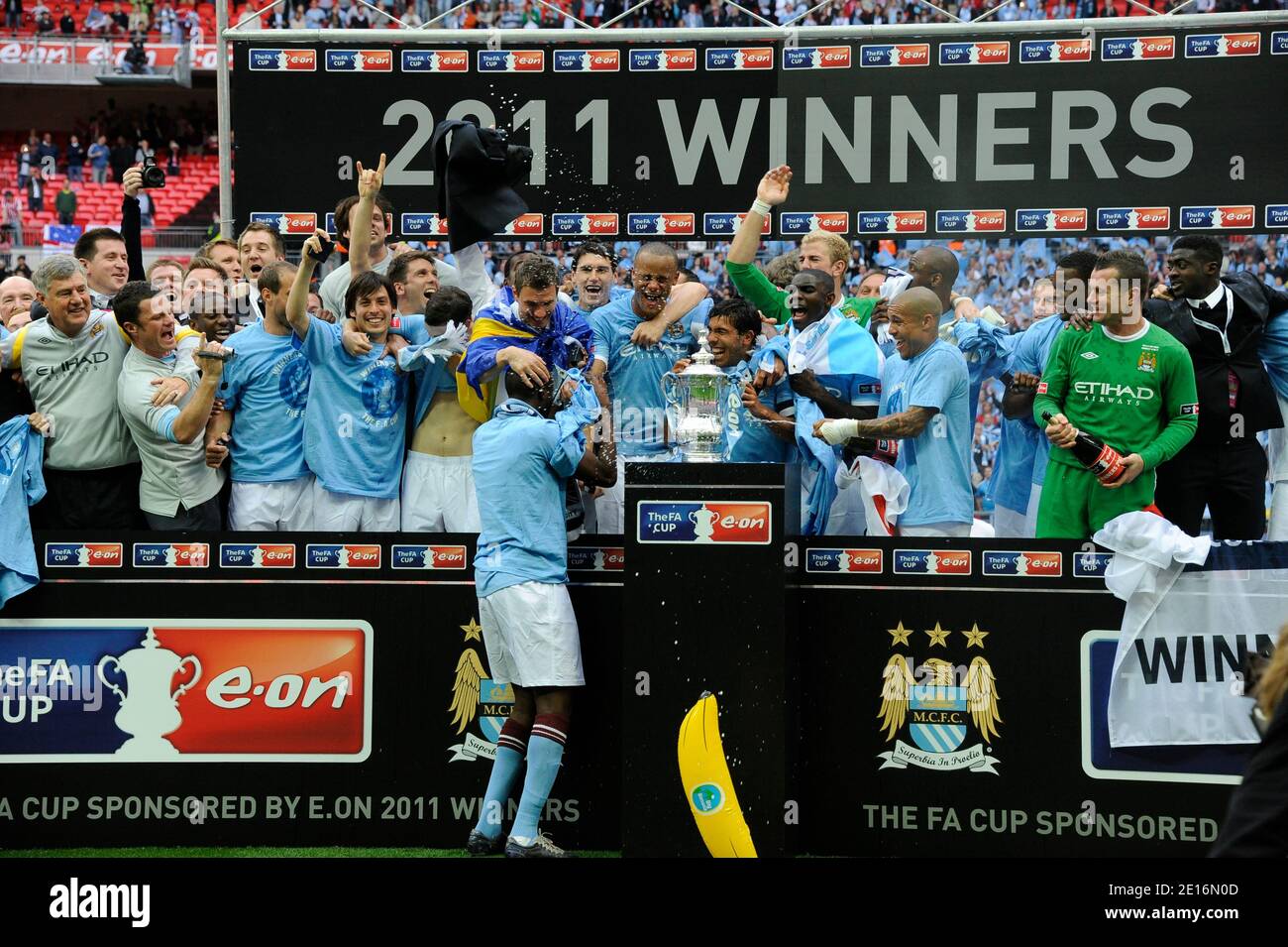 Soccer fa cup final manchester city stoke city wembley stadium hi-res ...