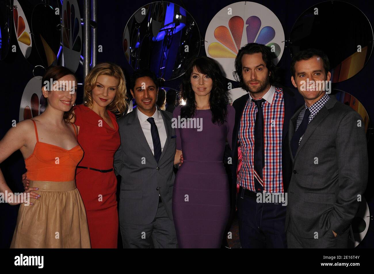 Cast of the NBC TV Series Whitney L-R: Zoe Lister Jones, Rhea Seehorn ...