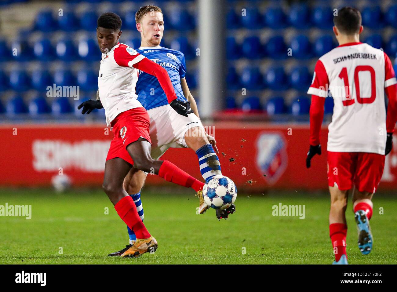 UTRECHT, NETHERLANDS - JANUARY 4: (L-R): Derensili Sanches Fernandes of ...