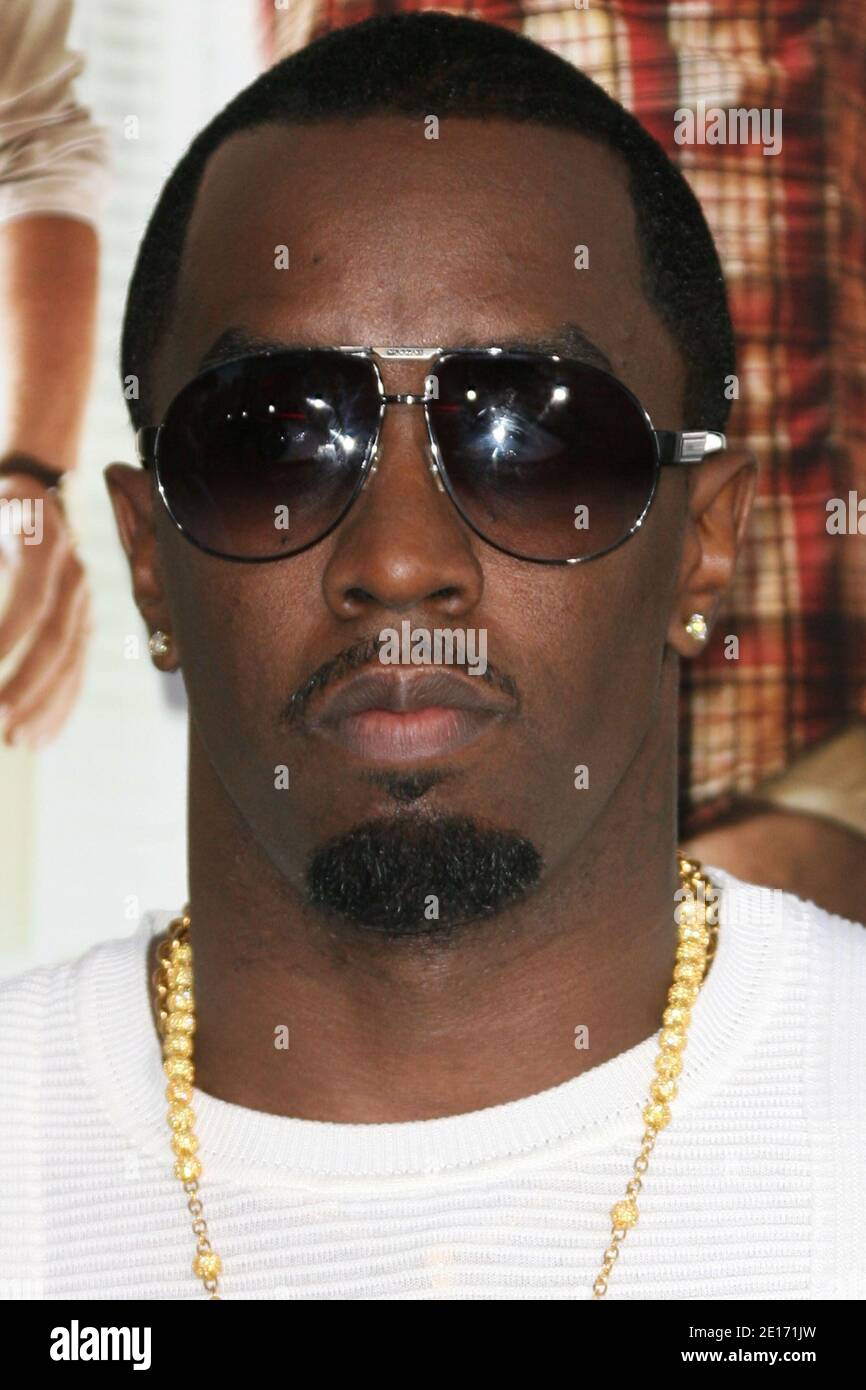 Sean 'Diddy' Combs arriving for the premiere of "The Hangover Part II ...