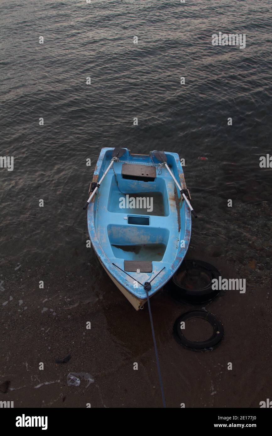 Aeriel boat hi-res stock photography and images - Alamy