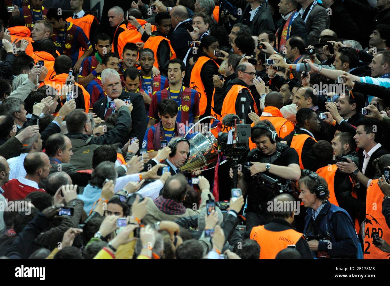 Barcelona's with the Cup during the Champion's League Final soccer ...