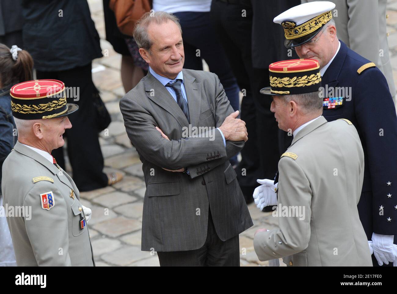French Minister for Defense and Veterans Gerard Longuet and French Army ...