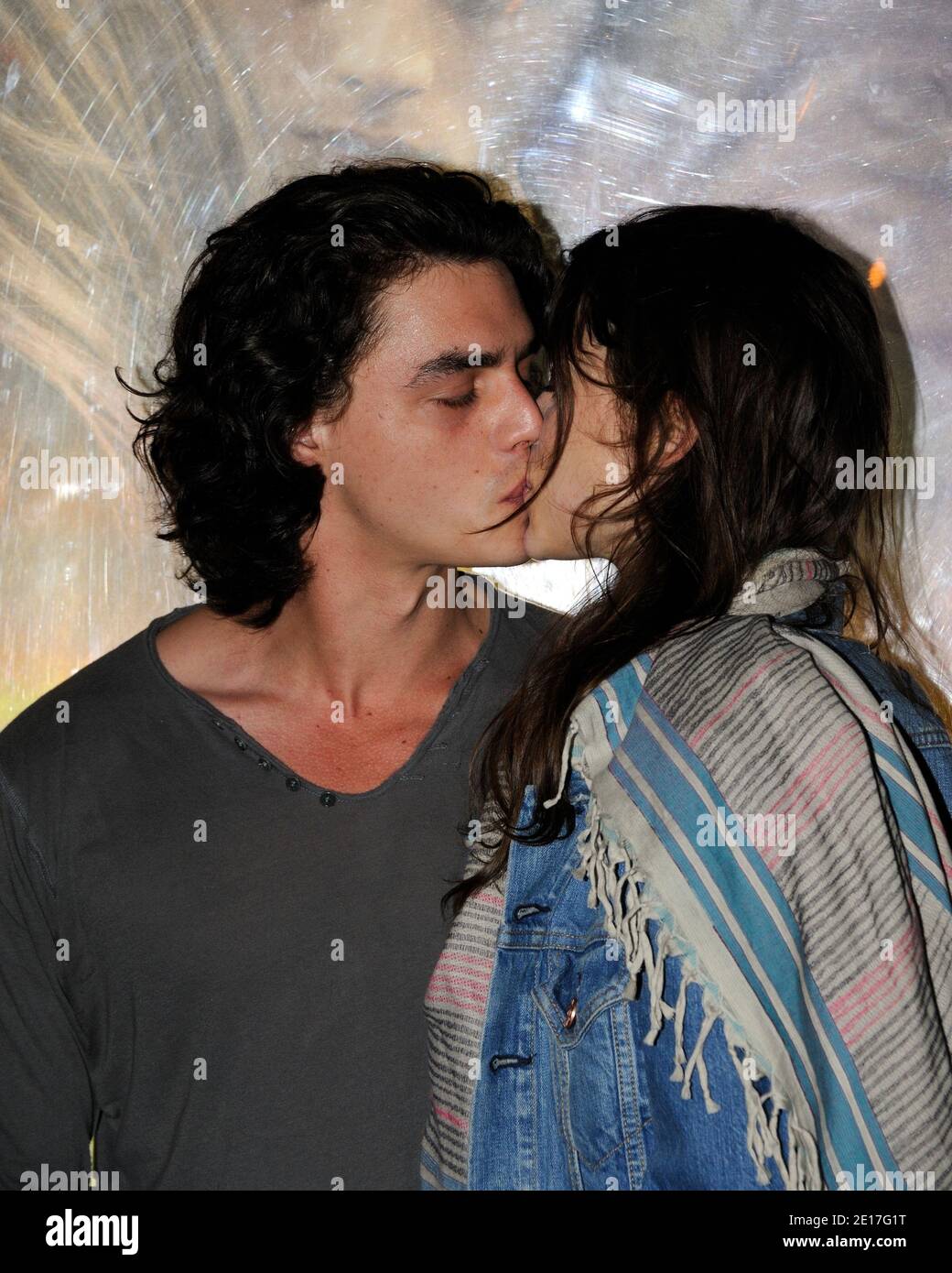 Pirates caribbean cast premiere hi-res stock photography and images - Alamy