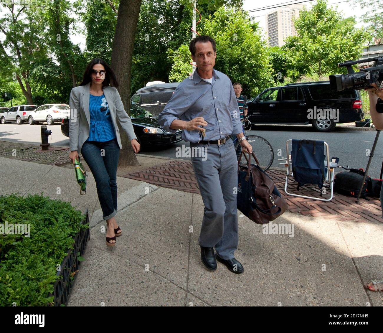 Brief exile hi-res stock photography and images - Alamy